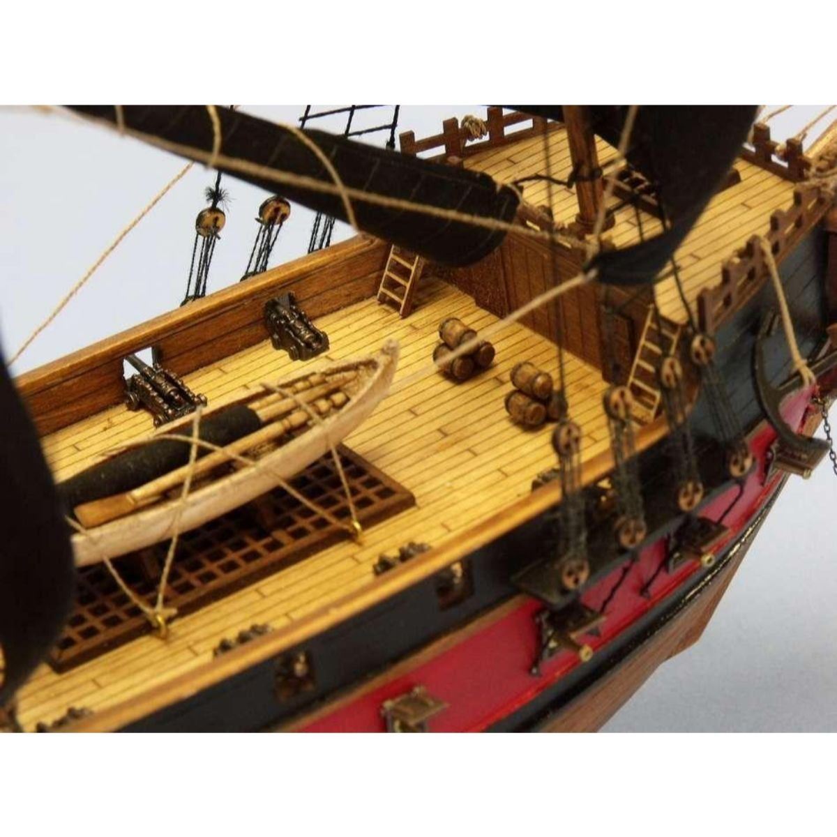 Blackbeard's Queen Anne's Revenge Model Pirate Ship Limited 24"