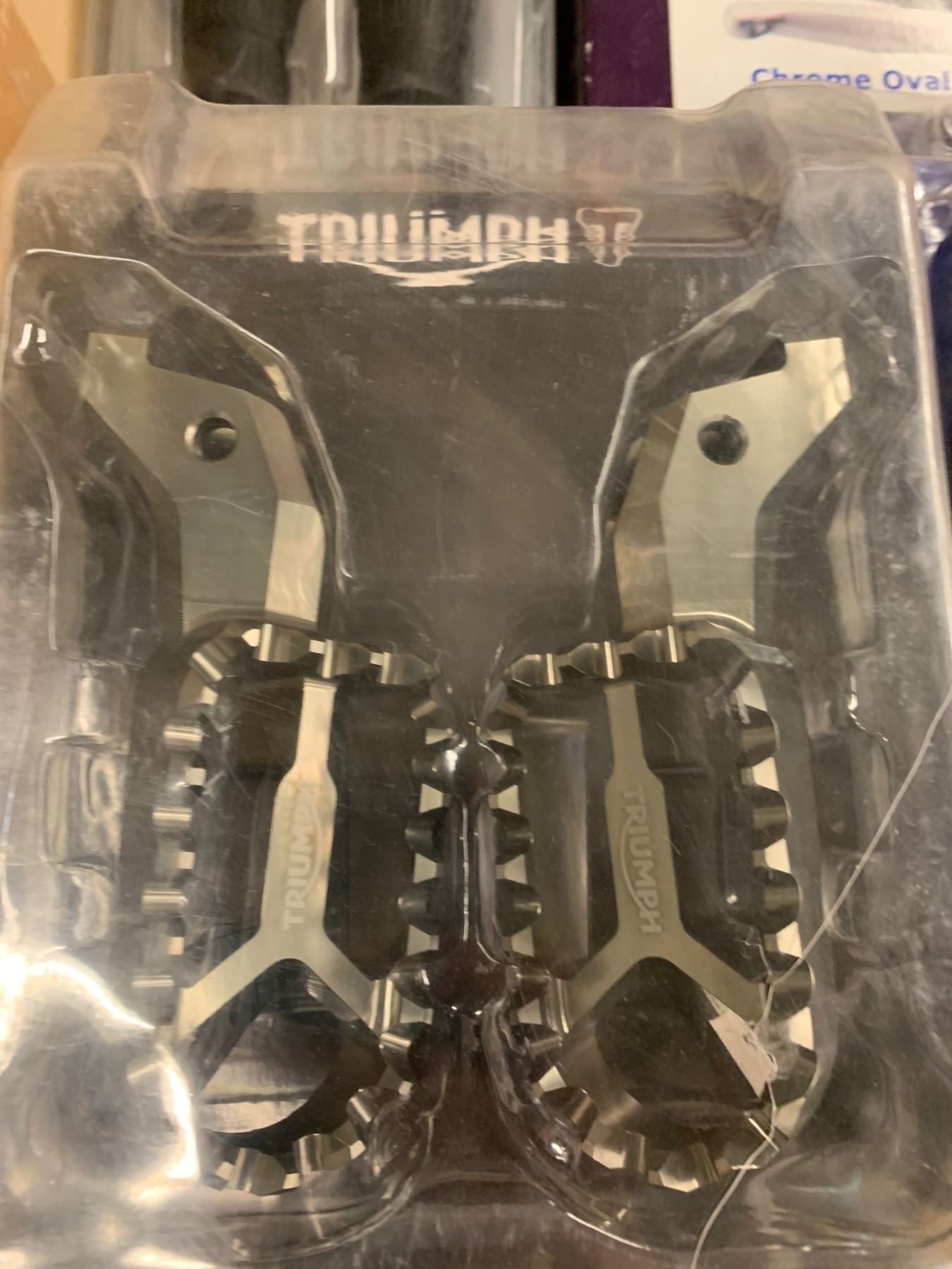 Triumph Tiger Fog Light Kit, BOBBER Knee Pad Kit , Tiger CNC MACHINED ...