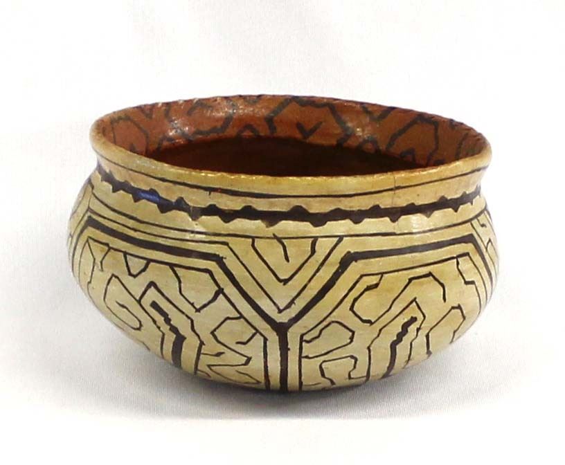 South American Peruvian Shipibo Pottery Bowl