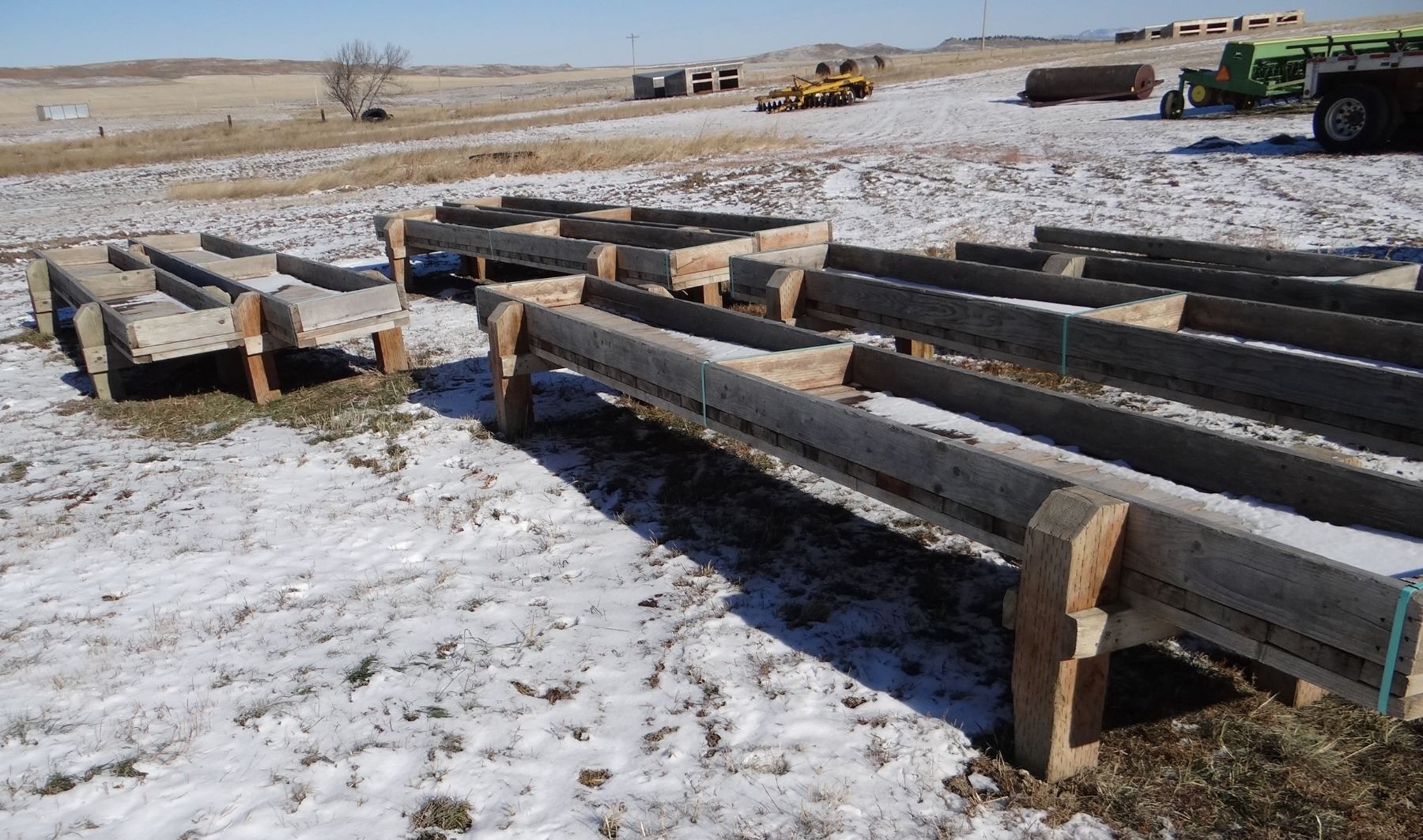 (12±) wooden feeders, 16’