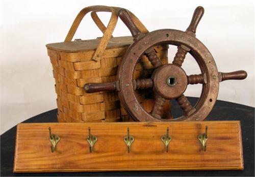 1 lot 3 pieces... Small wooden ships wheel, coat rack