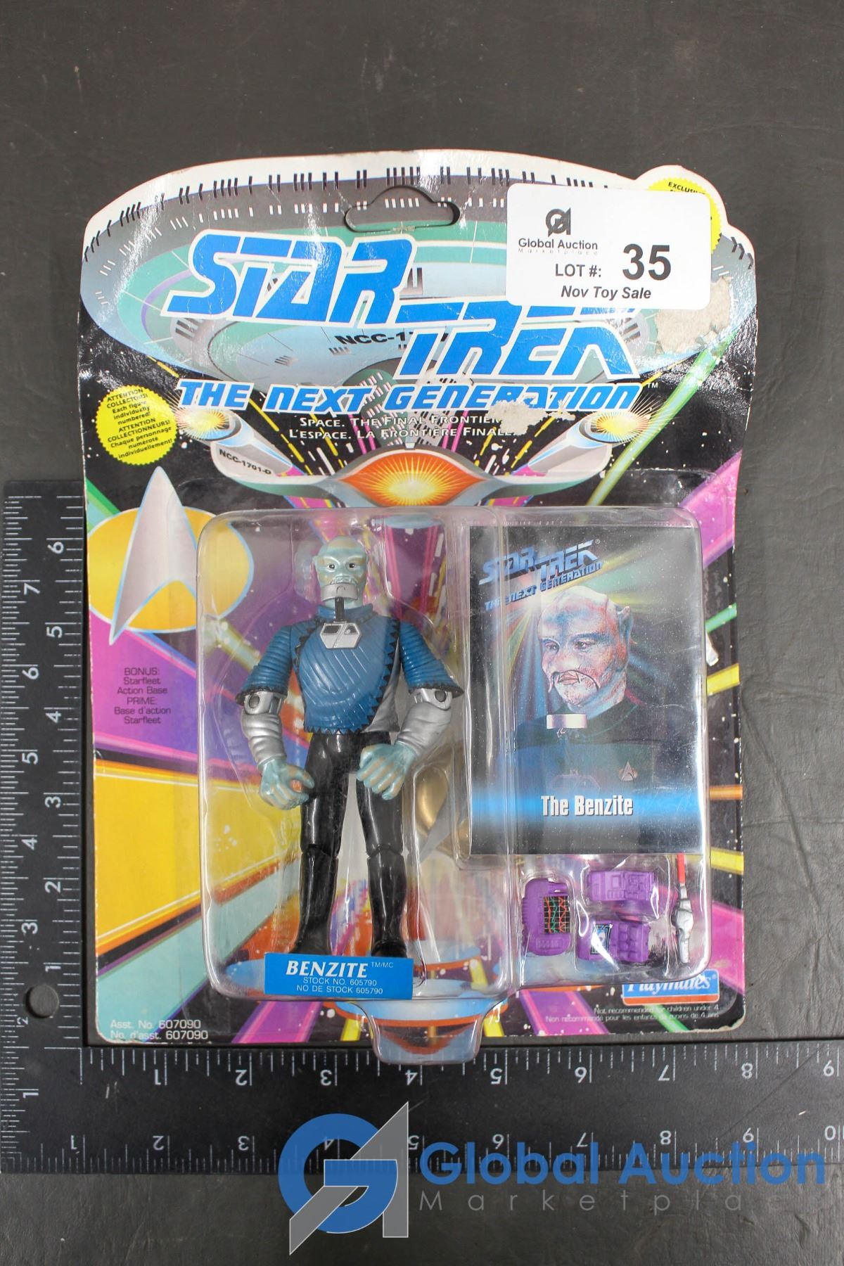 (1) NIB Star Trek The Next Generation Benzite Figure