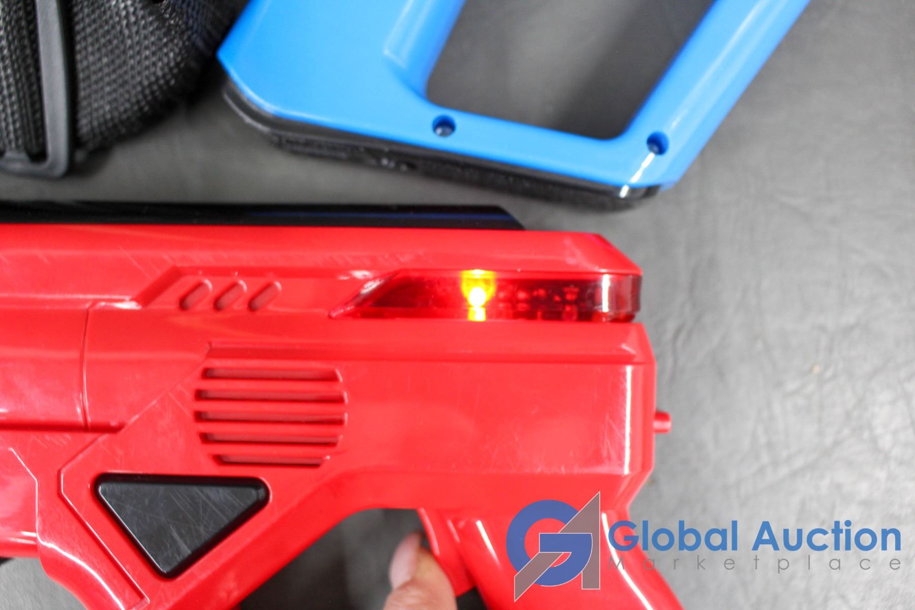 Two Player Laser Tag w/ Guns & Belts