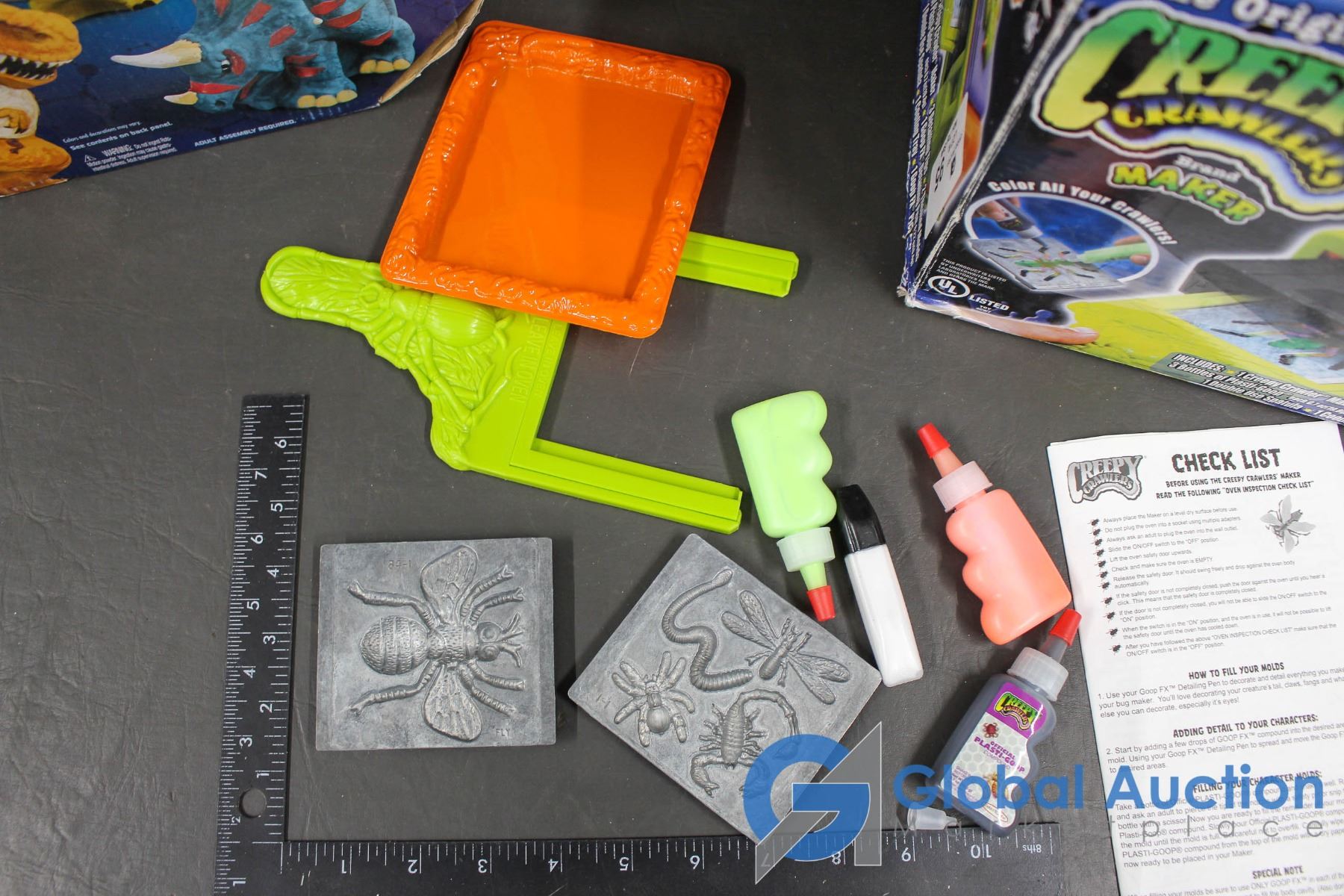 Creepy Crawlers Maker & Roto Motion Mixer