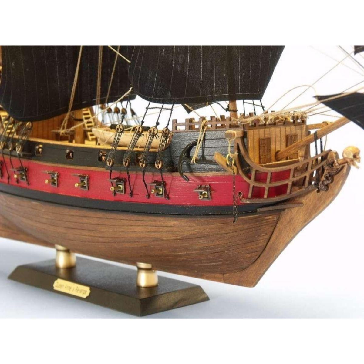 Blackbeard's Queen Anne's Revenge Model Pirate Ship Limited 24"