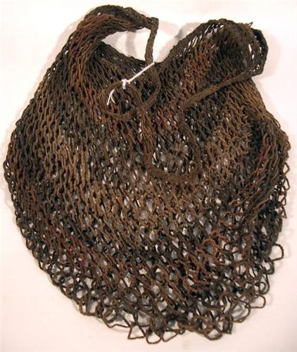 AN EARLY AUSTRALIAN ABORIGINAL STRING BAG (dilly)