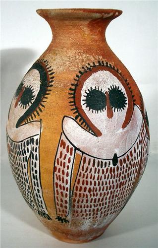 A FINE WESTERN AUSTRALIAN ABORIGINAL CERAMIC VASE