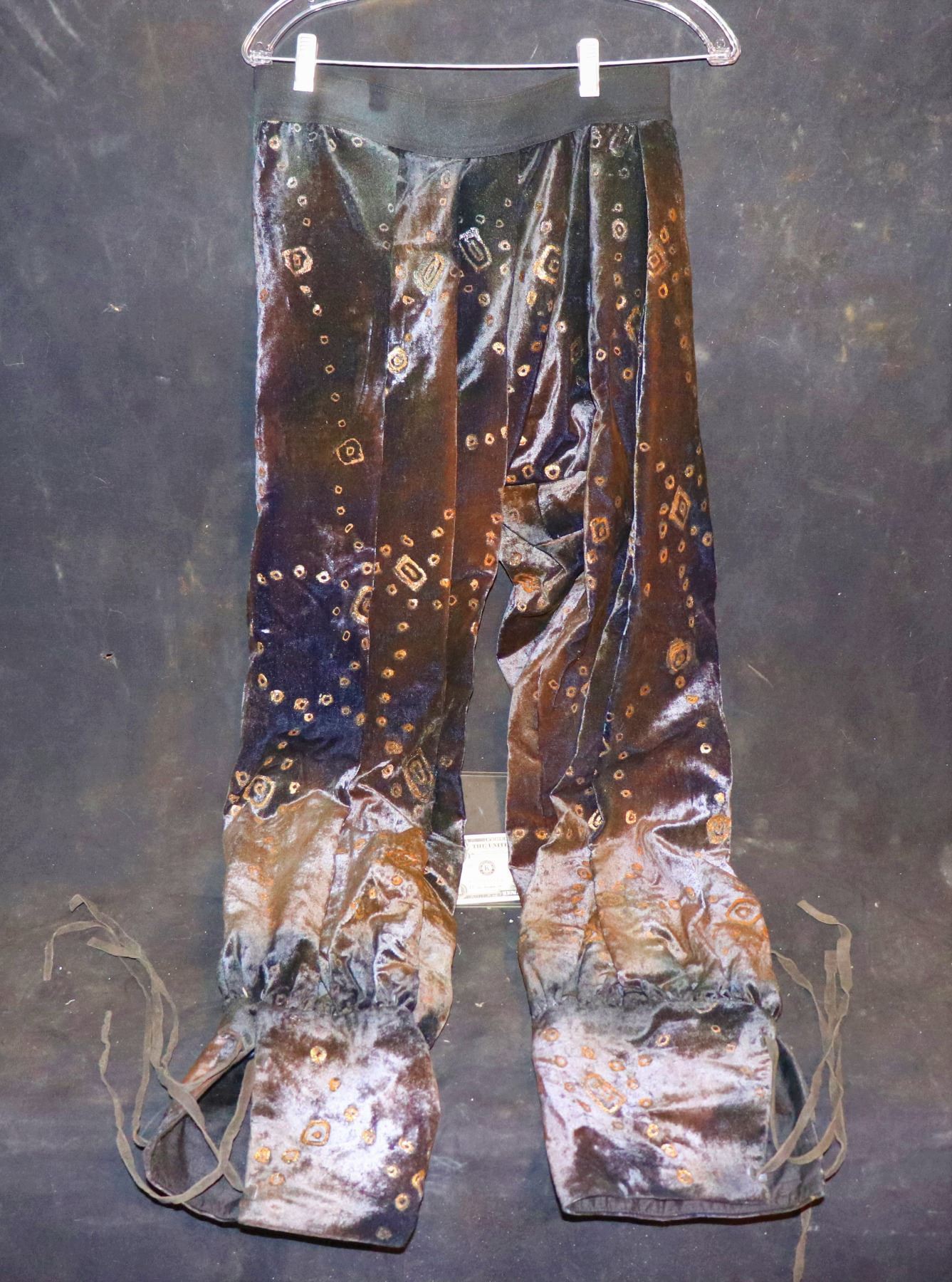 300 EPHIALTES SCREEN USED HERO JESTER PANTS HE WEARS IN XERXE'S LAIR