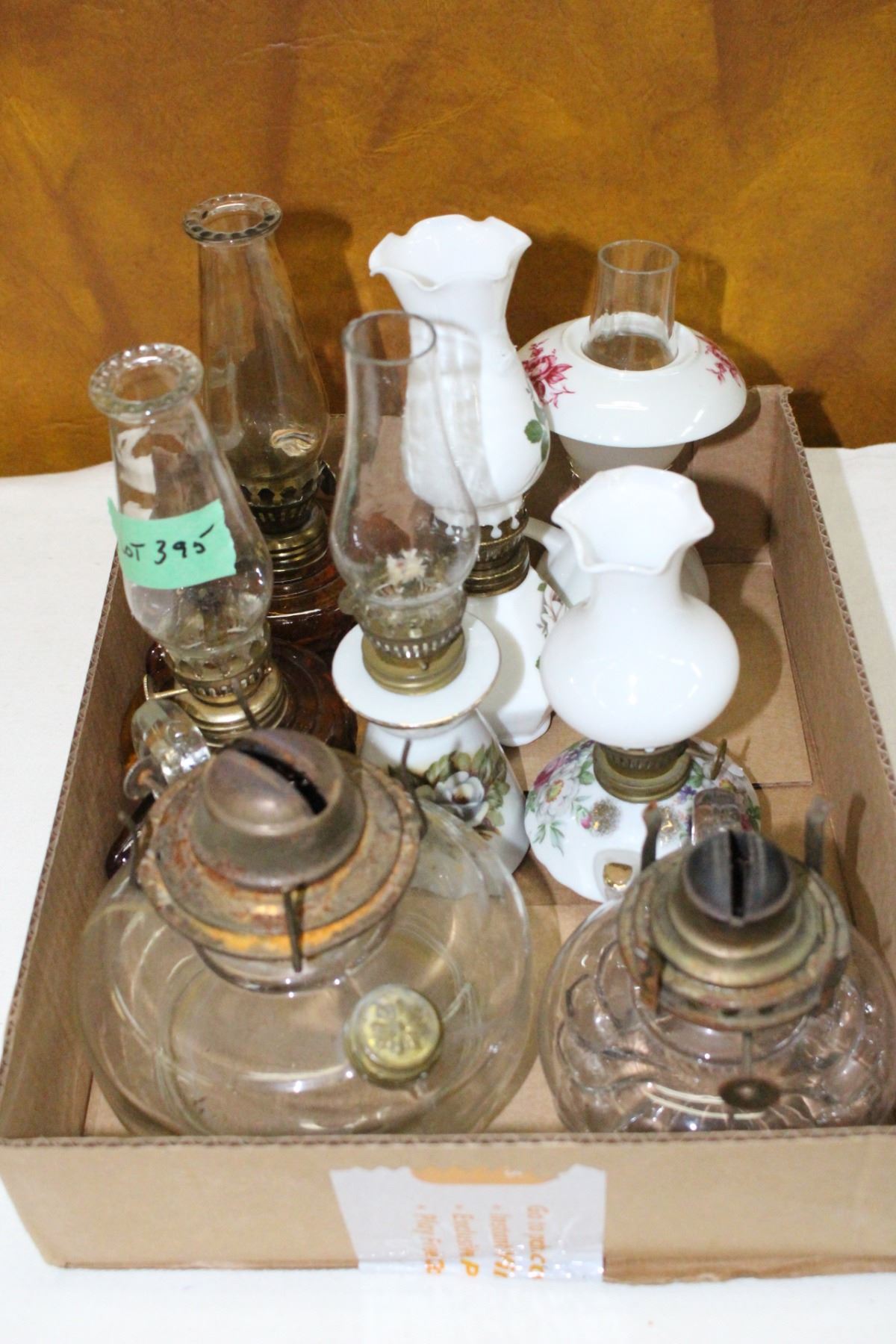 Flat with 6 Miniature Oil Lamps, Regular Oil Lamp Font and Finger Lamp Font