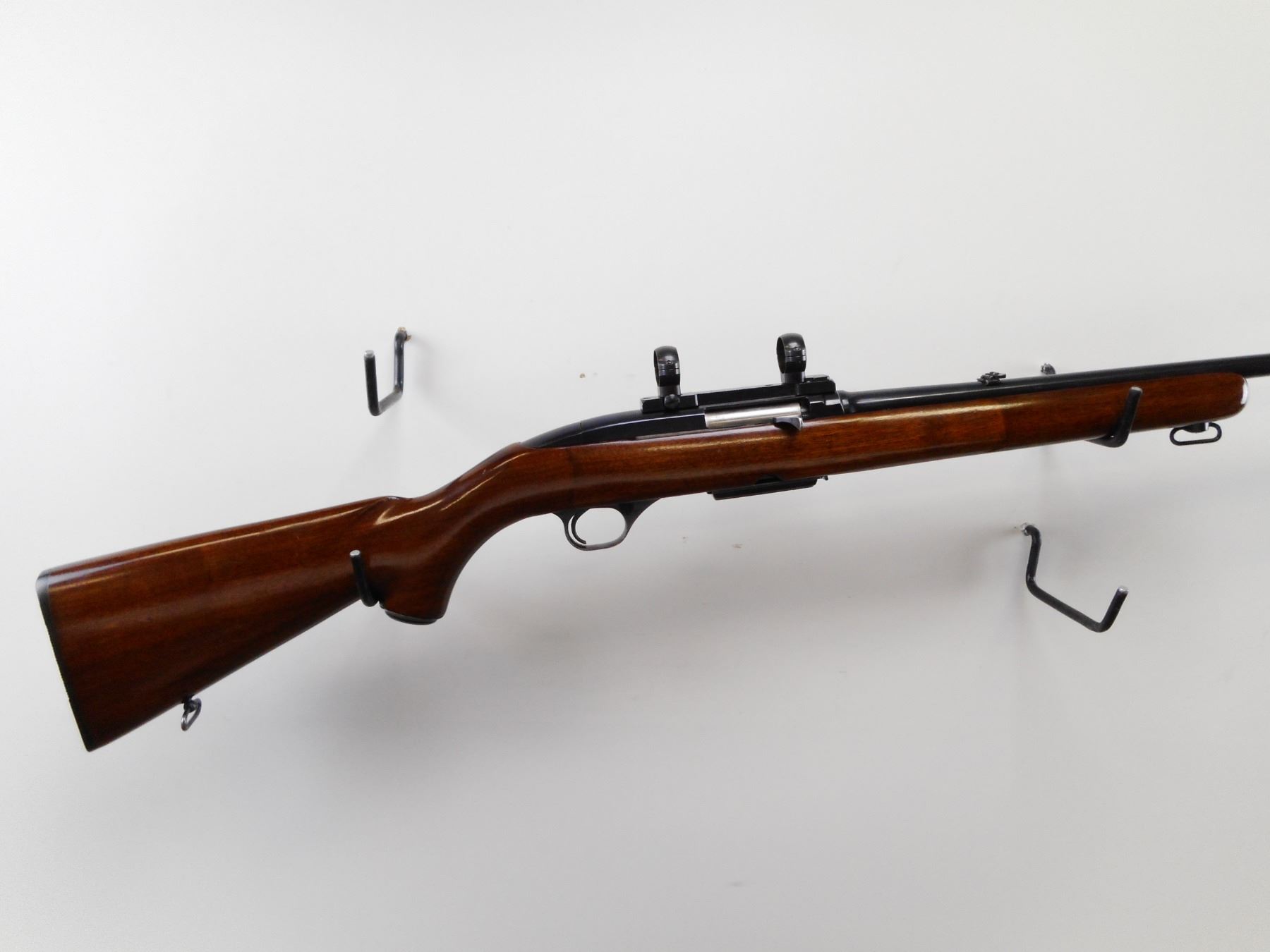 WINCHESTER MODEL 100 CALIBER 284 WIN winchester-model-100-caliber-284-win