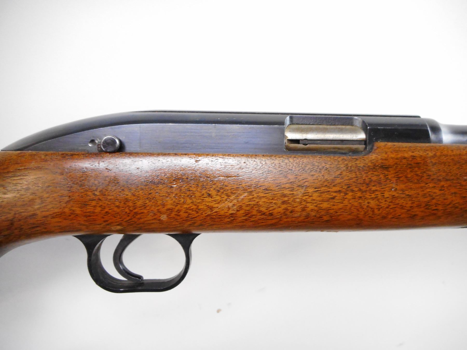 WINCHESTER MODEL 77 CALIBER 22 LR Switzer s Auction Appraisal WINCHESTER MODEL 77 CALIBER 22 LR Switzer s Auction Appraisal