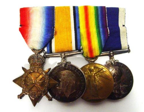 Three important military family medal groups, the first World War I - D ...