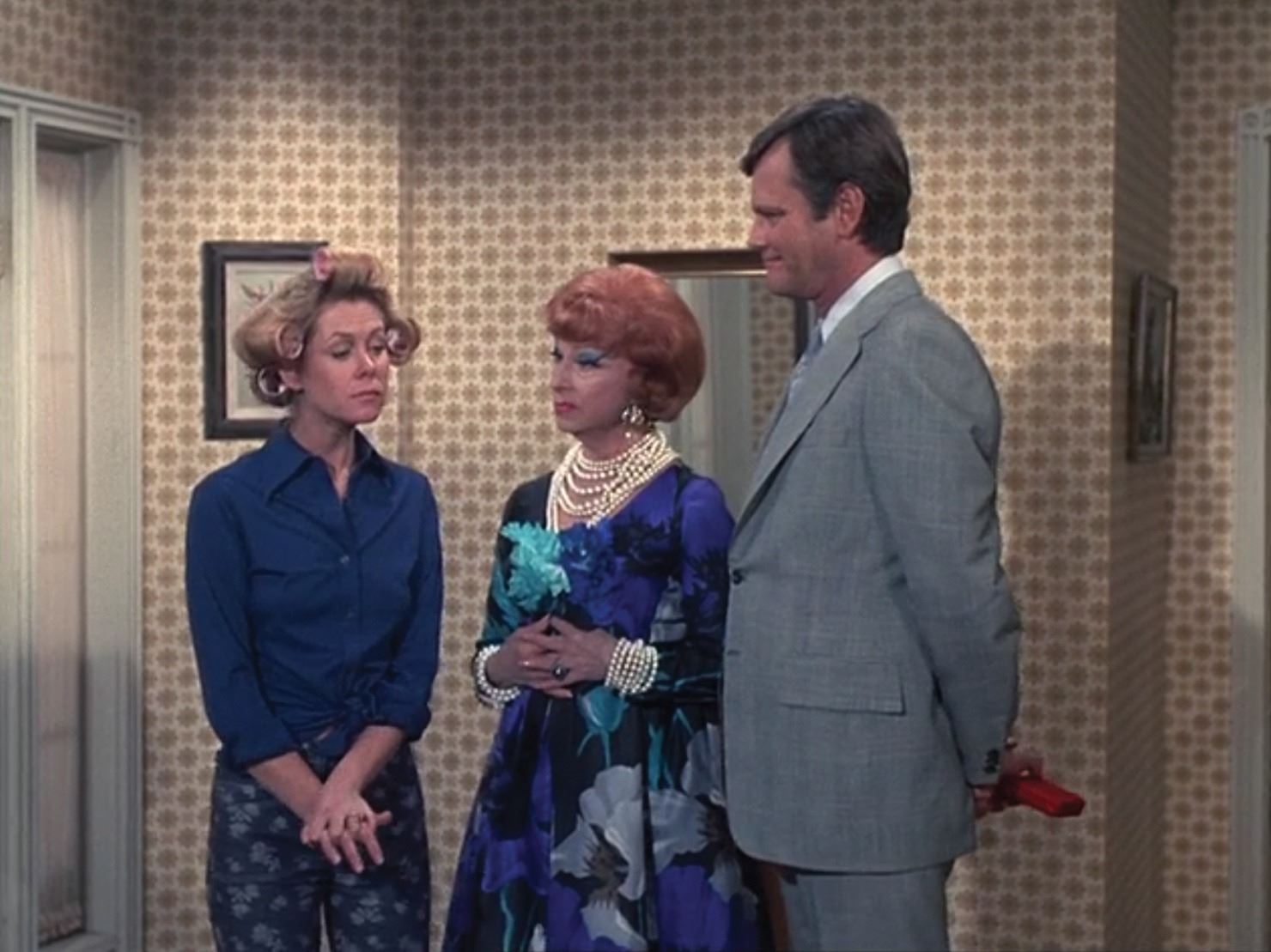 Agnes Moorehead 'Endora' blue floral dress from Bewitched Season 8 ...