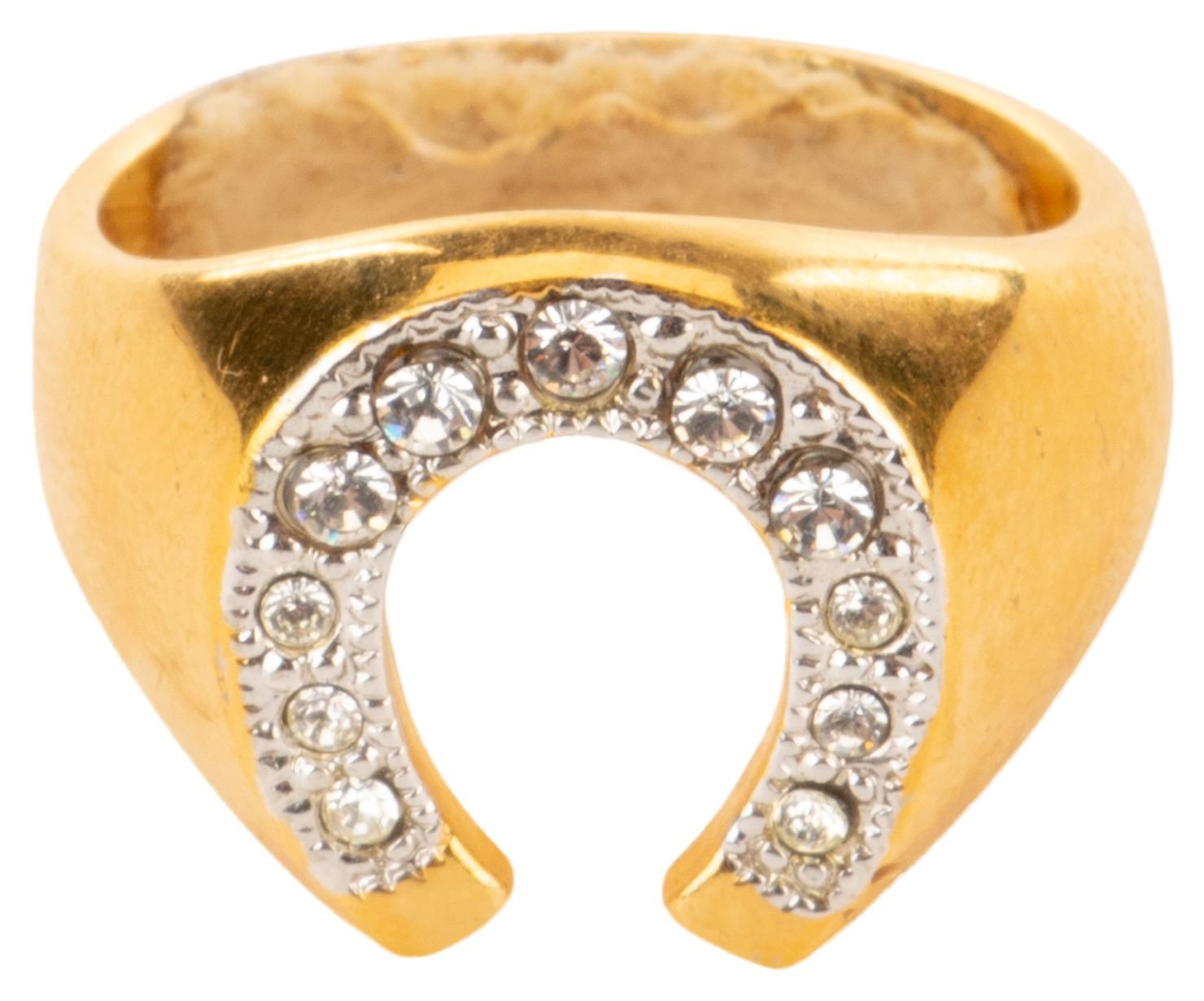 Robert Wagner 'Number Two' horseshoe pinkie ring from Austin Powers ...