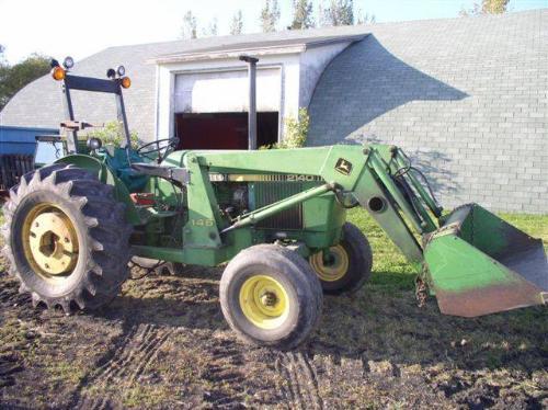 1981 John Deere 2140 With 3pth,and 146 Loader with Joys