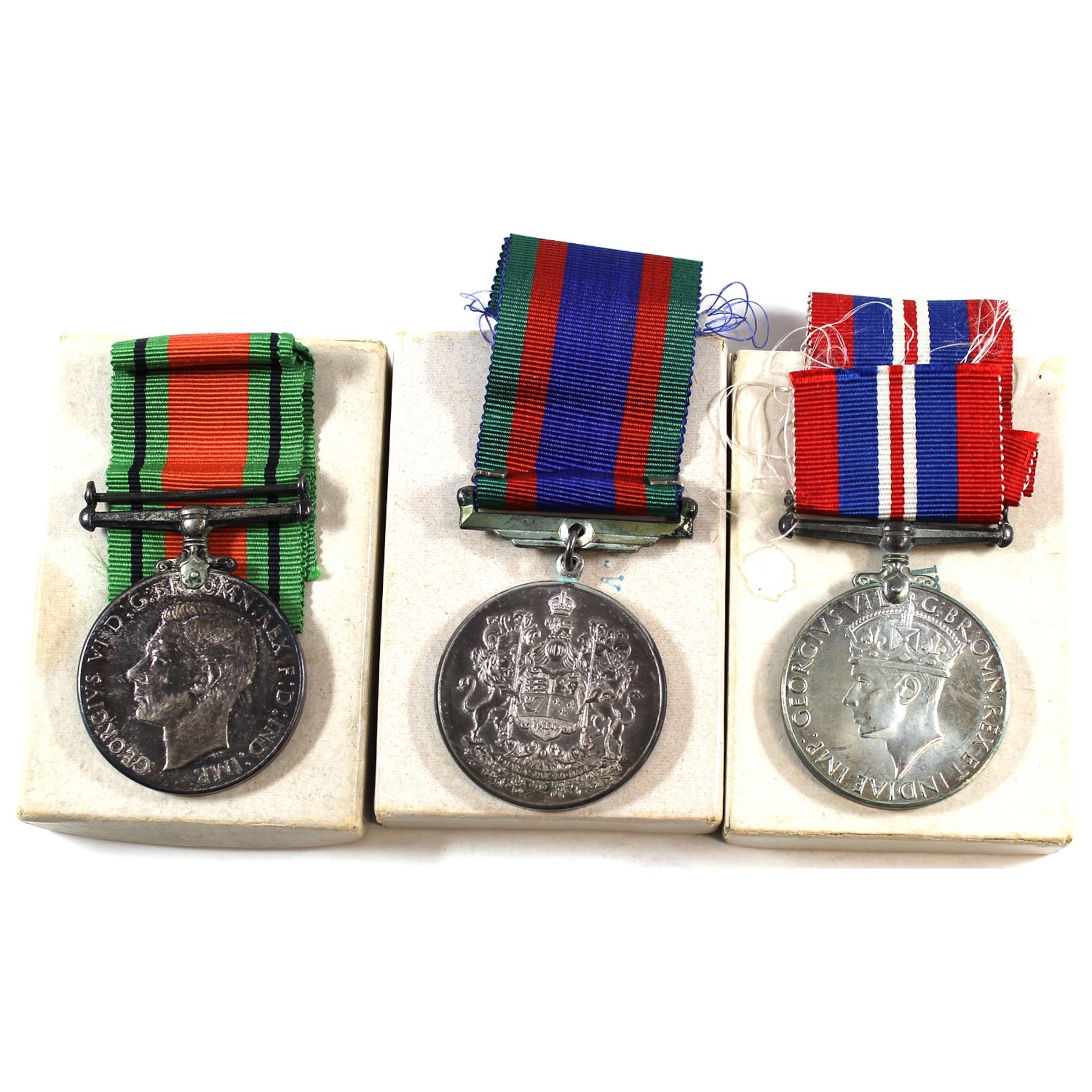 Voluntary WWII Medal, 1939-1945 Defence Medal, War Medal 1939-1945 ...