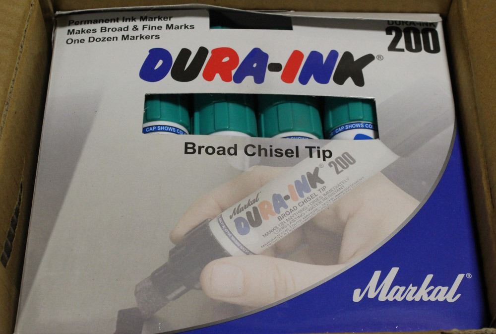 CASE OF DURA-INK 200 BROAD CHISEL TIP MARKERS