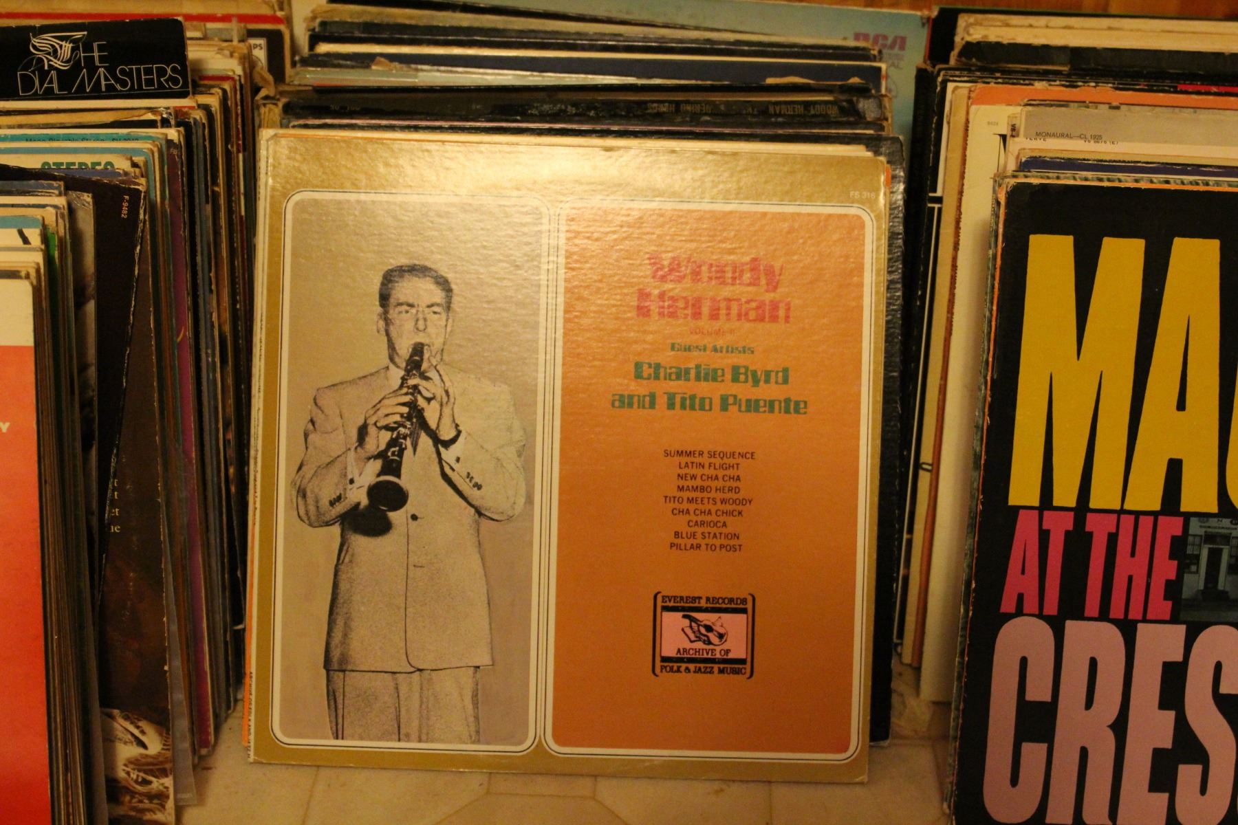 Large Assortment of Vinyl Classical & Jazz Albums A
