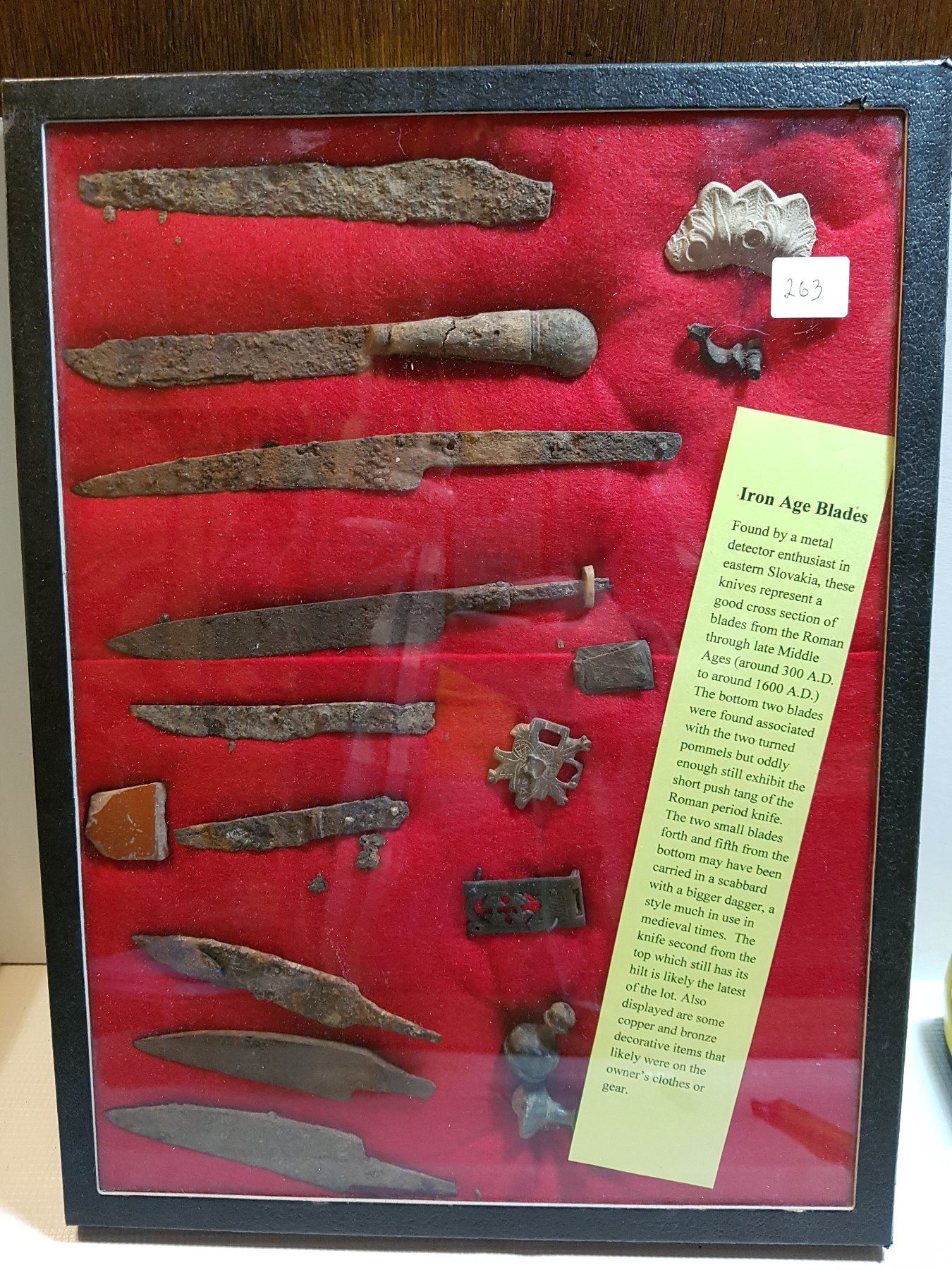 ANCIENT BLADES AND ARTIFACTS (READ LABEL)