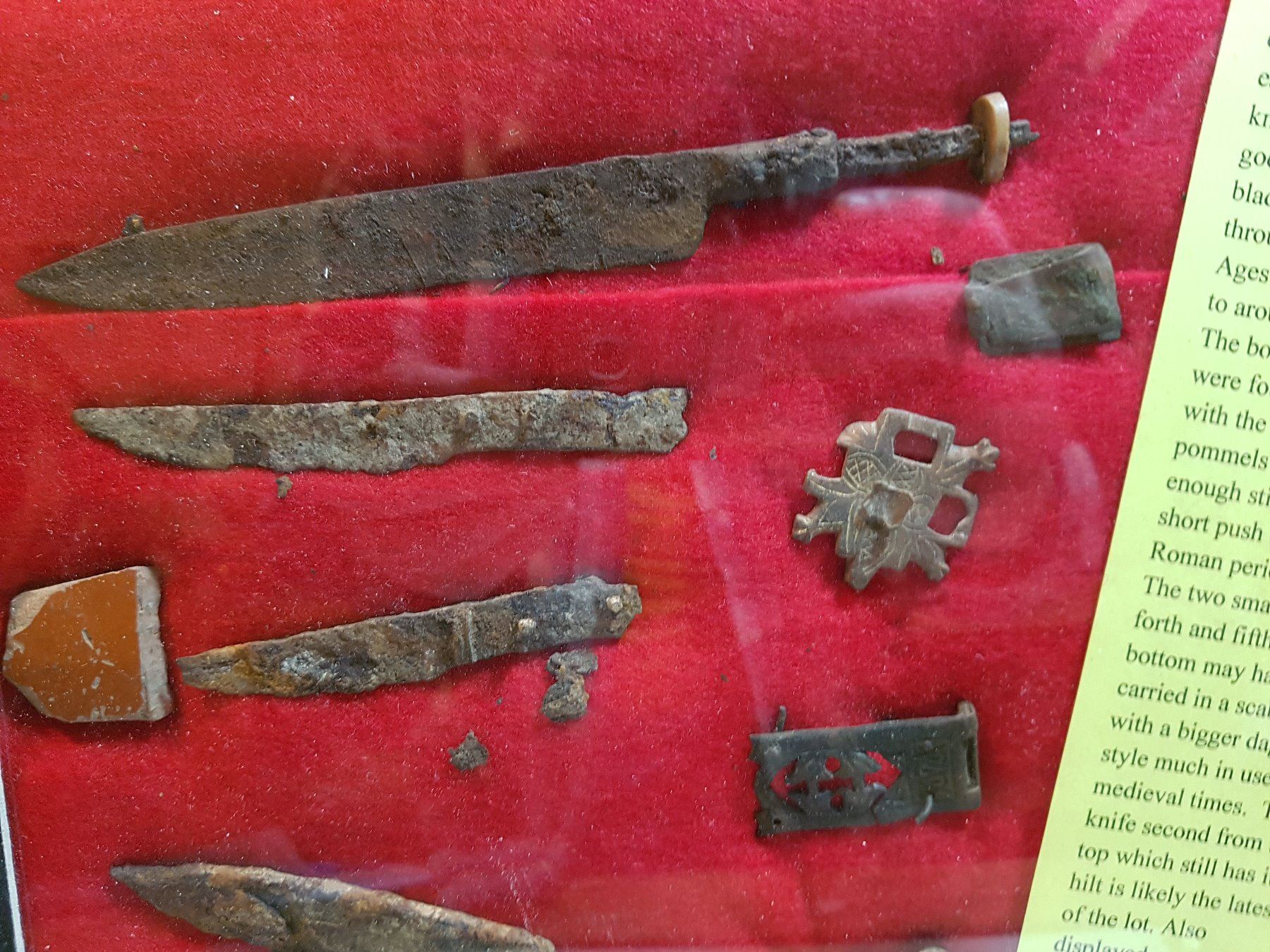 ANCIENT BLADES AND ARTIFACTS (READ LABEL)