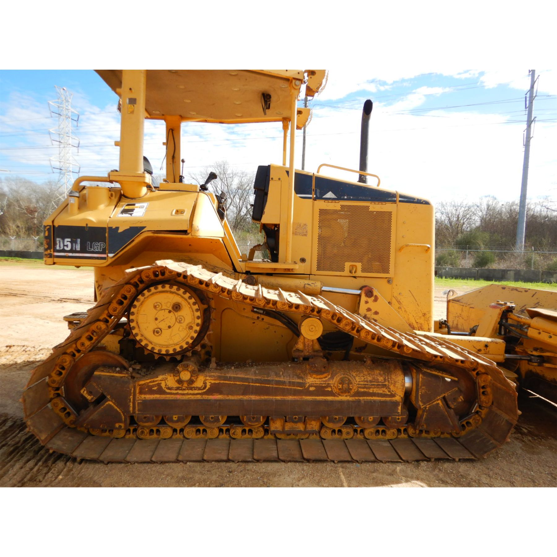 2006 CATERPILLAR D5N LGP Dozer / Crawler Tractor