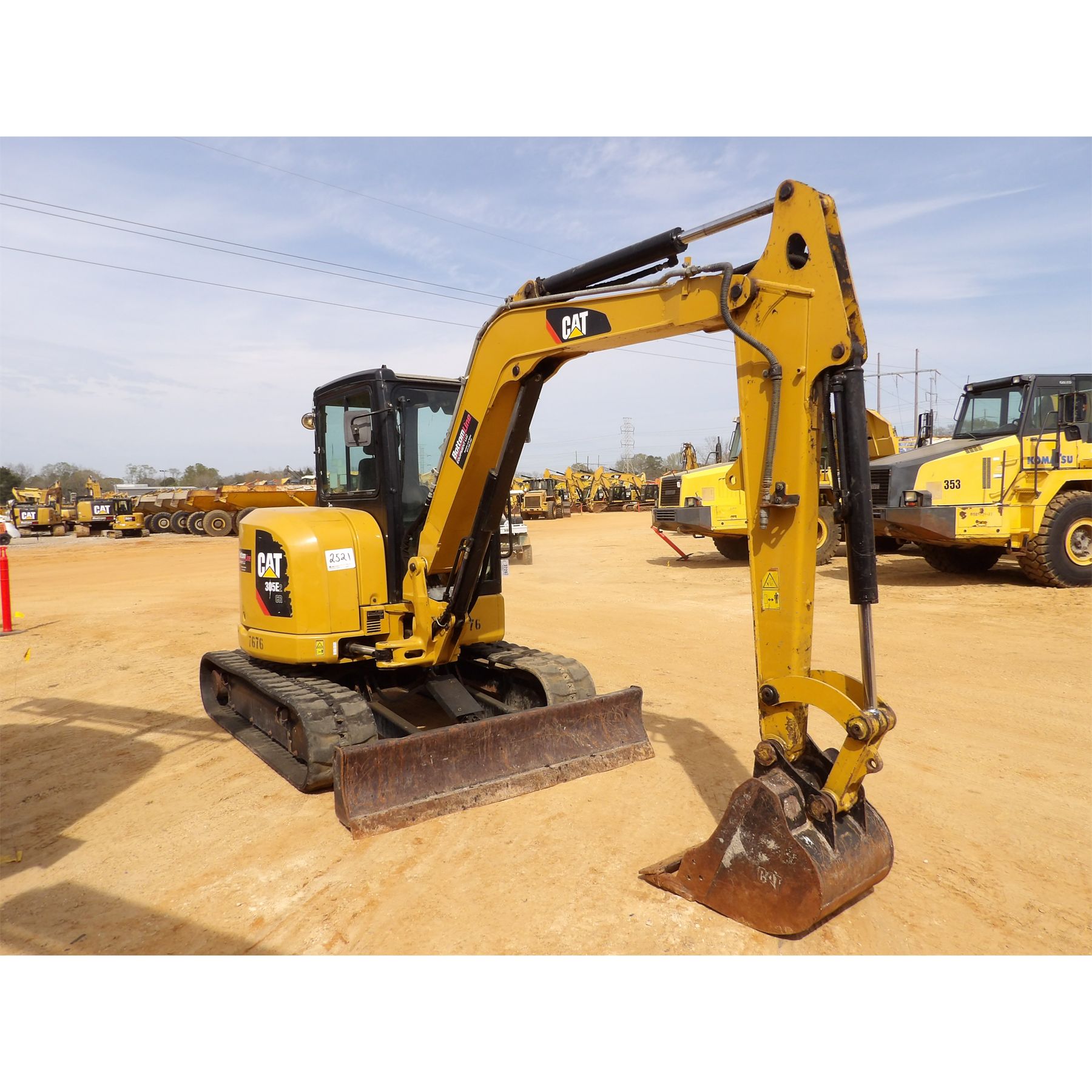 2016 CATERPILLAR 305E2 CR Excavator - Mini