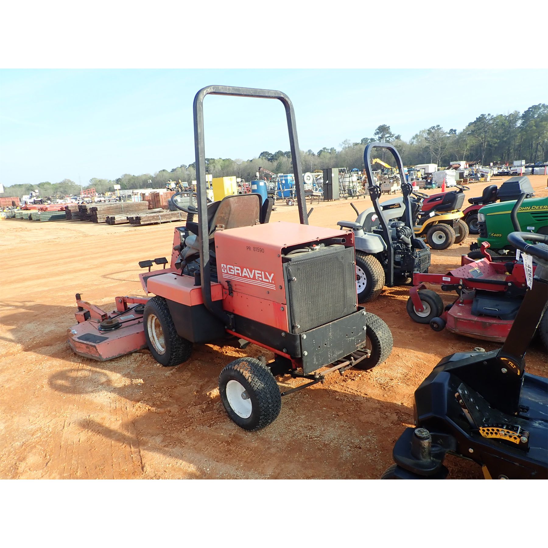 GRAVELY PROMASTER 400 Mowing Equipment - J.M. Wood Auction Company, Inc.