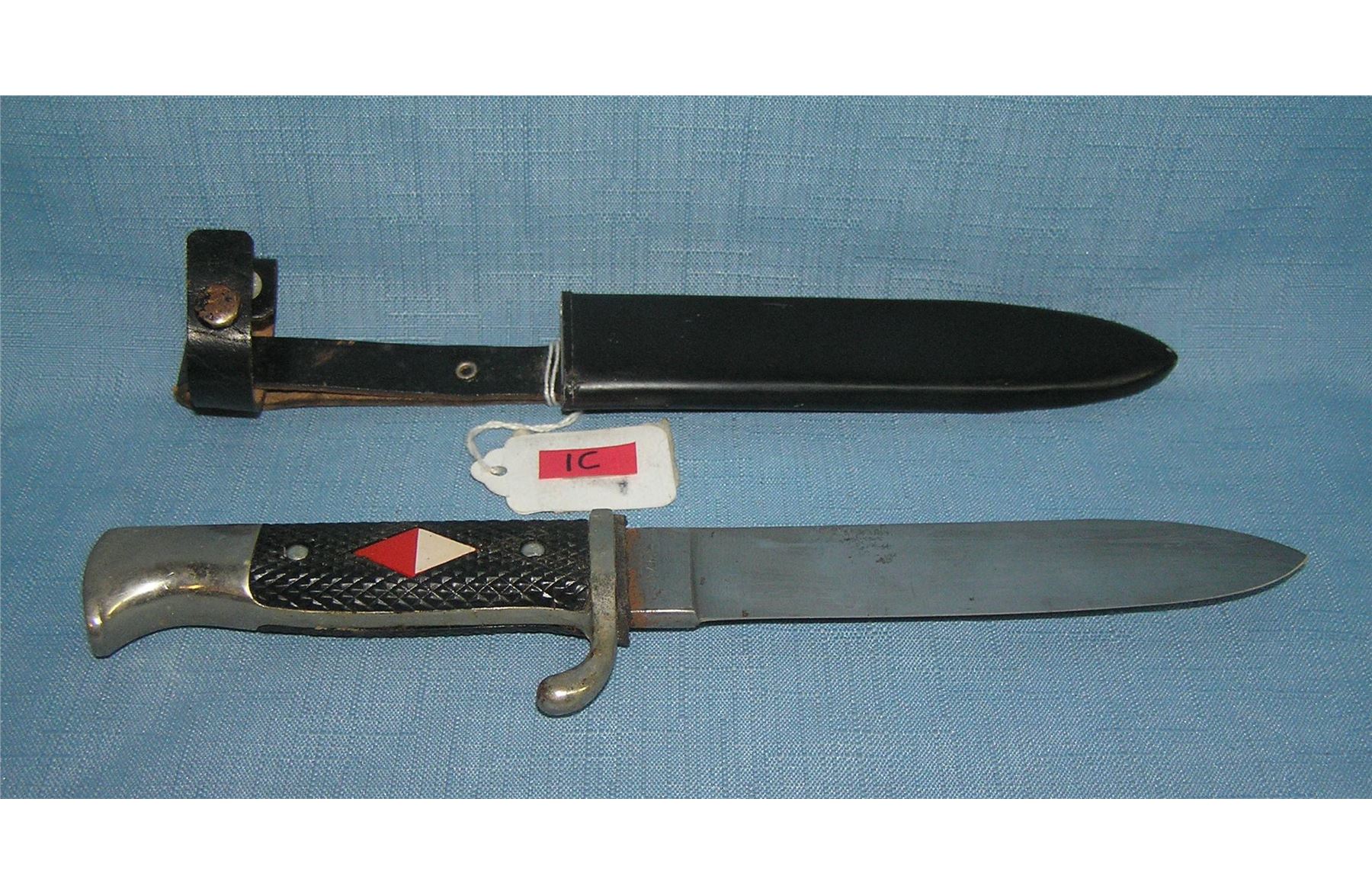 Post war German Hitler Youth style dagger