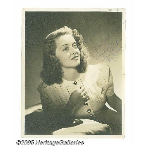 Hollywood Starlets Signed Photos. A selection of si Hollywood Starlets ...