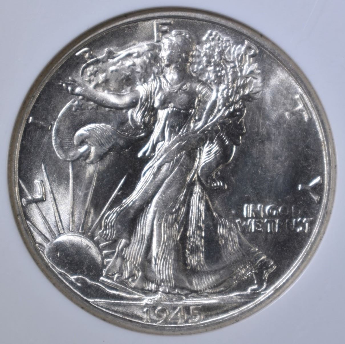 1945-S WALKING LIBERTY HALF DOLLAR NGC MS-64