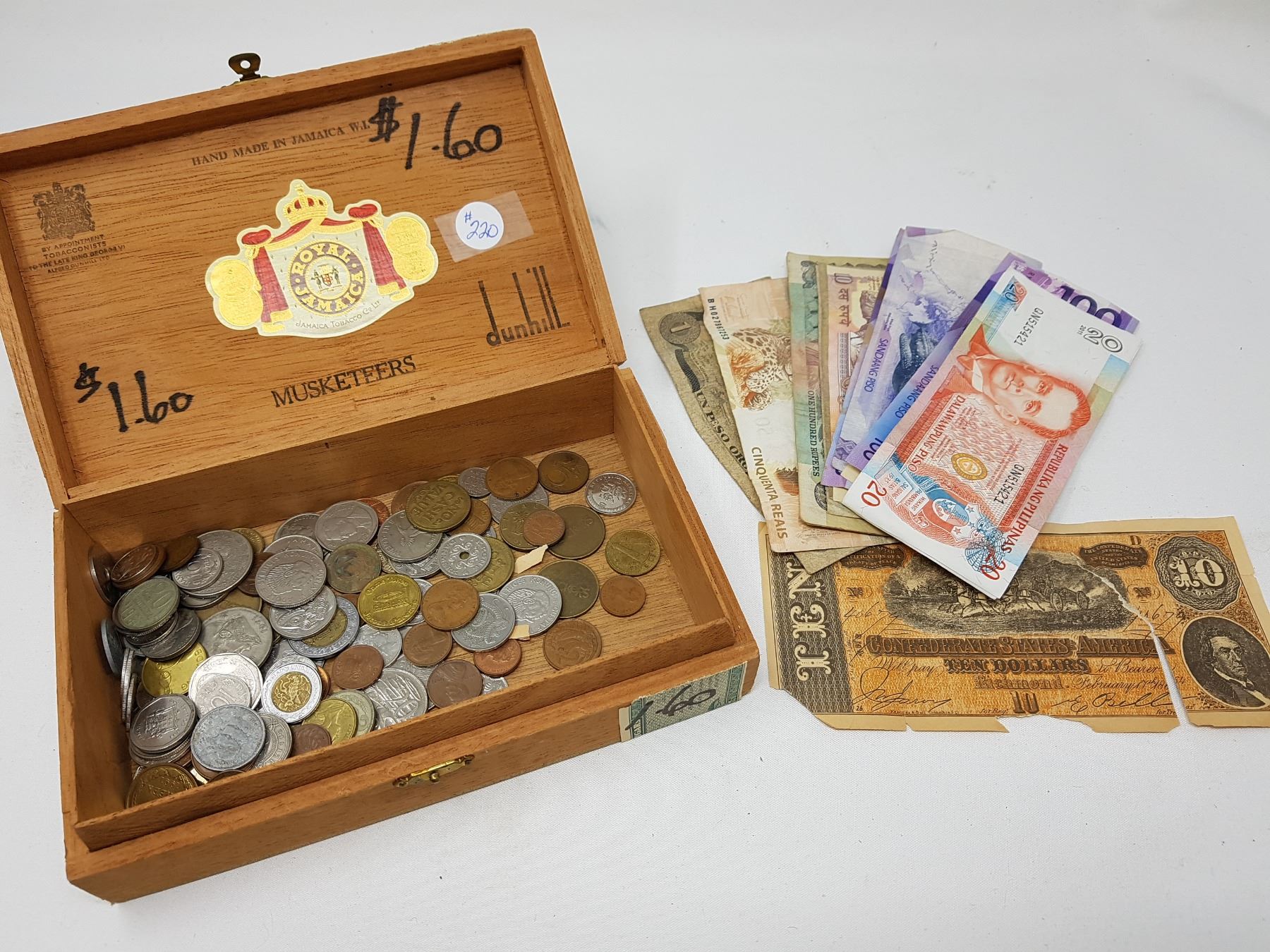 CIGAR BOX WITH MONEY - Schmalz Auctions