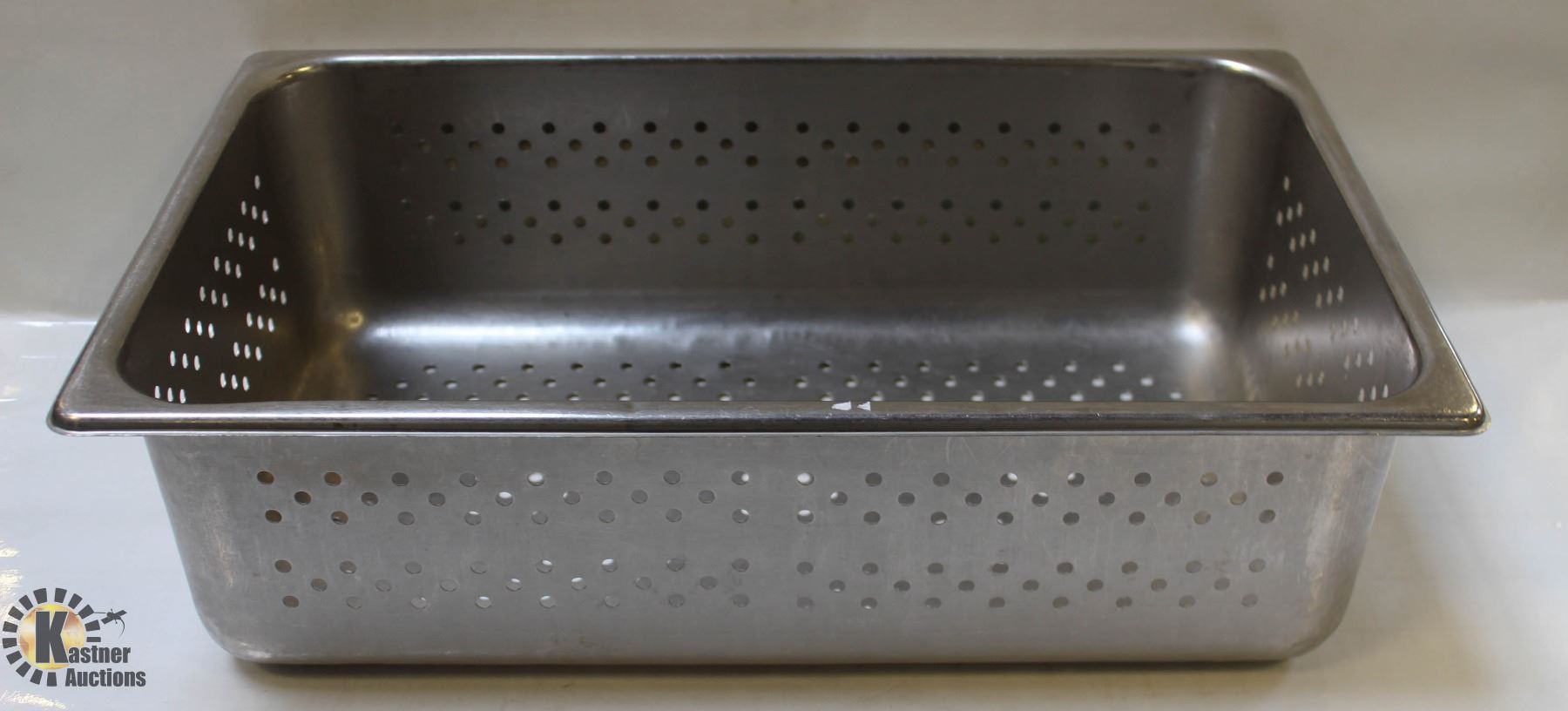 FULL SIZE PERFORATED 6" DEEP INSERT
