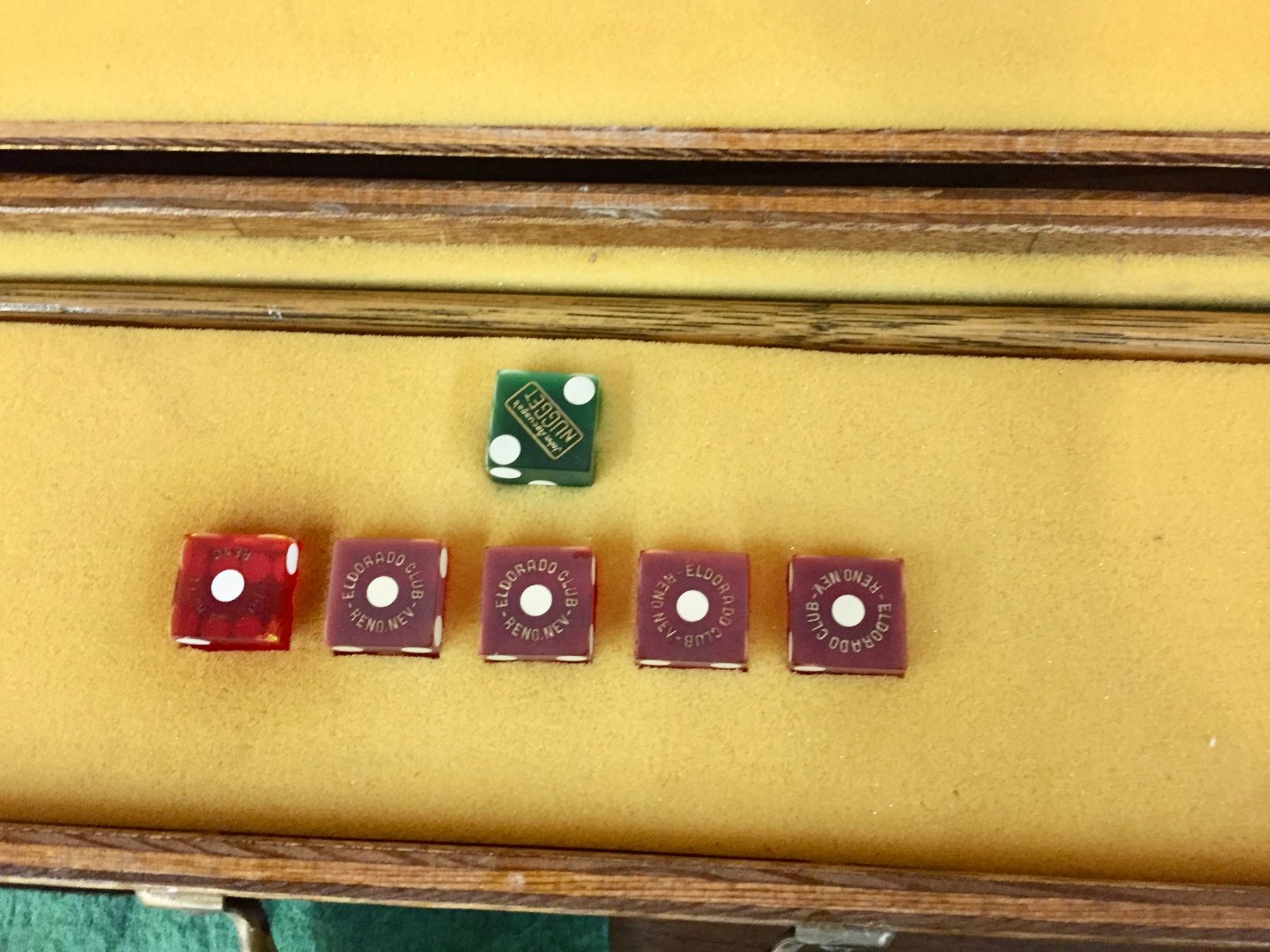 Vintage and Antique Gambling Items