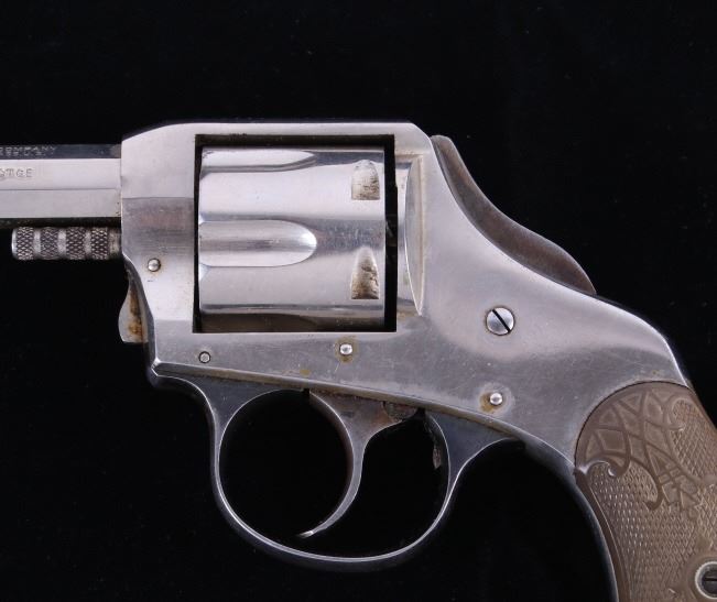 H&R Safety Hammer Double Action .32 S&W Revolver