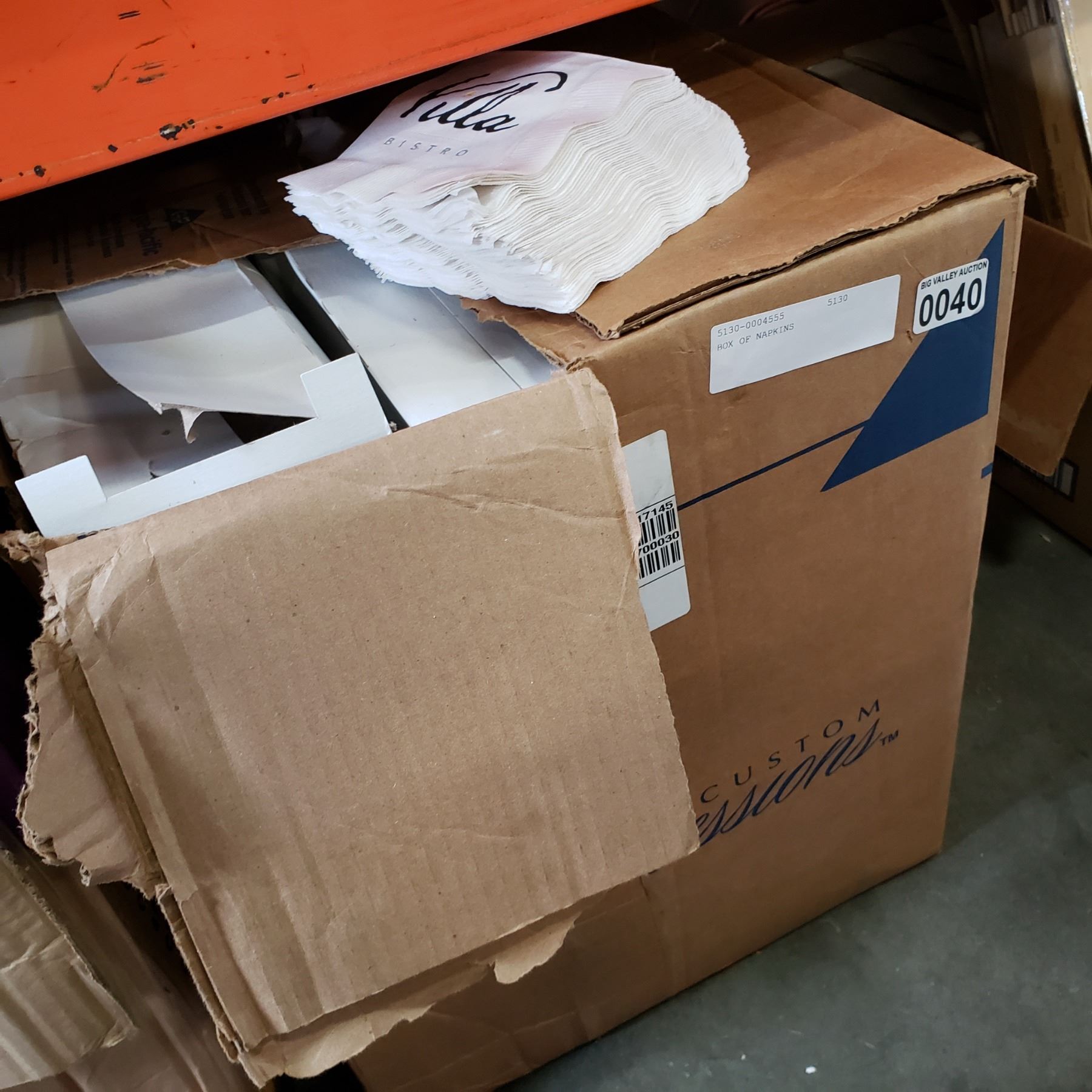 BOX OF NAPKINS Big Valley Auction box-of-napkins-big-valley-auction