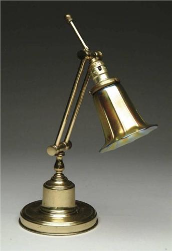 STEUBEN LAMP