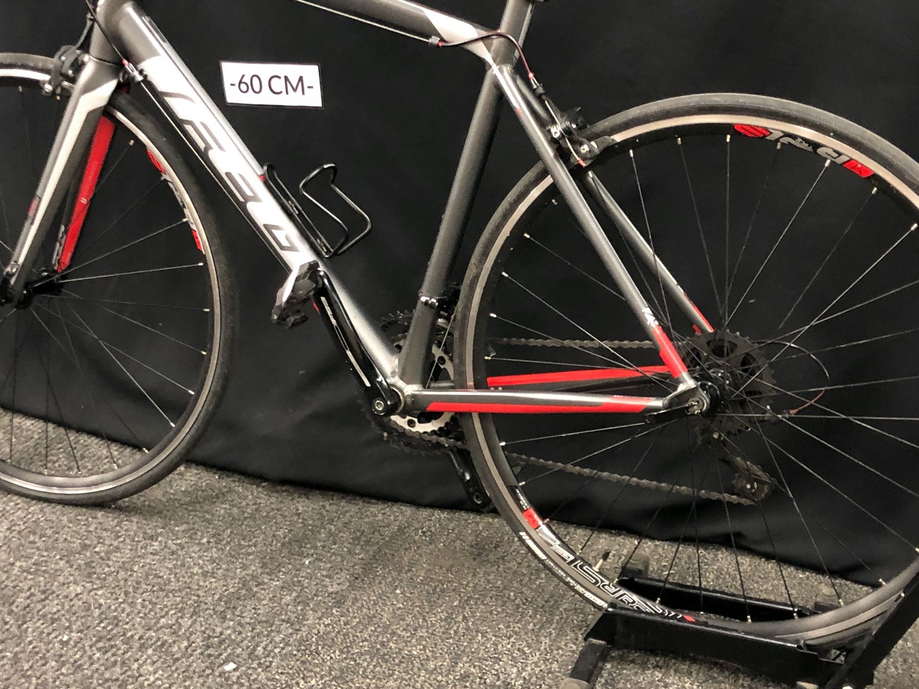 GREY FELT F95 ROAD BIKE WITH CLIP PEDALS 18 SPEED 58 CM FRAME SIZE grey-felt-f95-road-bike-with-clip-pedals-18-speed-58-cm-frame-size