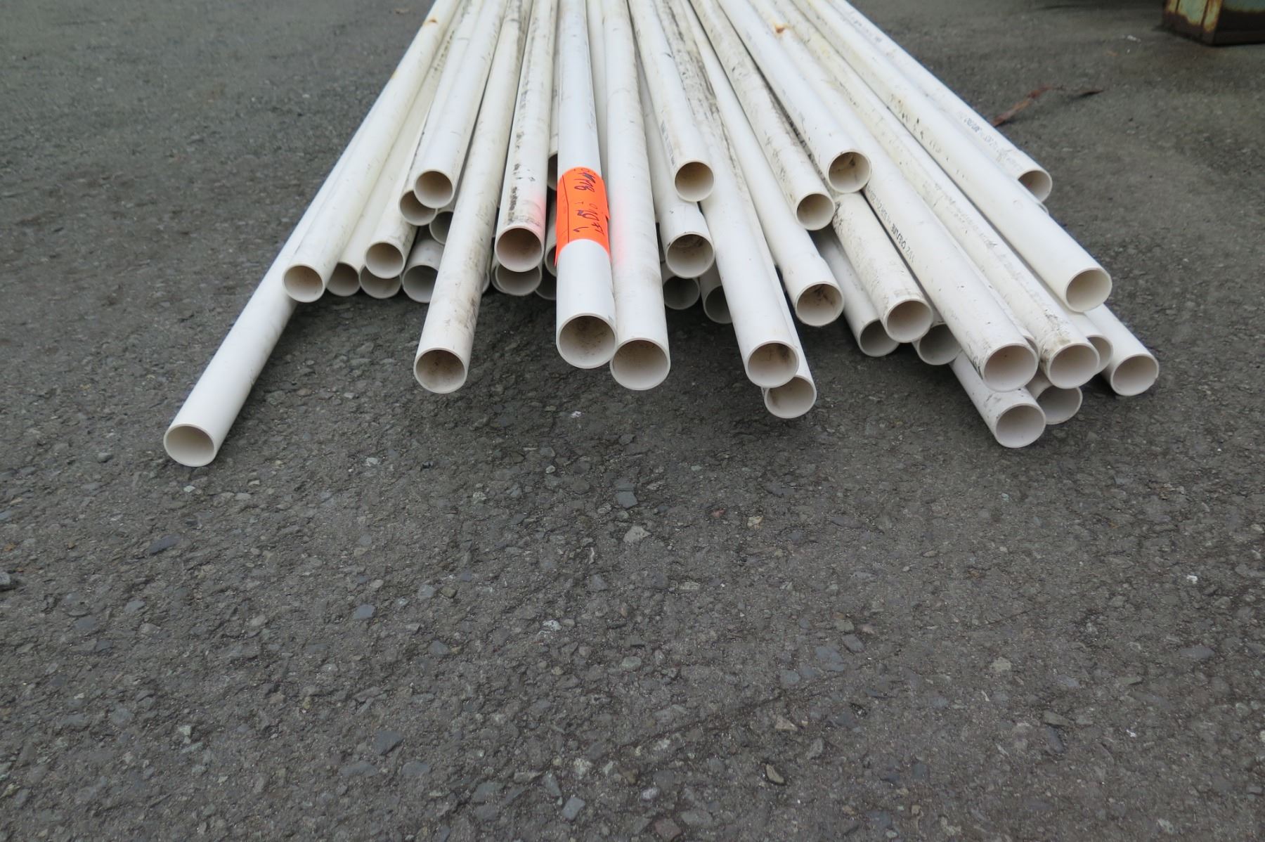 Multiple Misc 20 Long X 1 1 2 Diameter Cresline IPS PVC SDR 21 Pipe Multiple Misc 20 Long X 1 1 2 Diameter Cresline IPS PVC SDR 21 Pipe