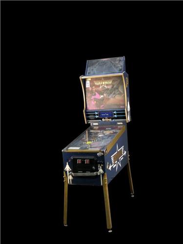 Goldwings Gottleib Pinball Machine (Top Gun)