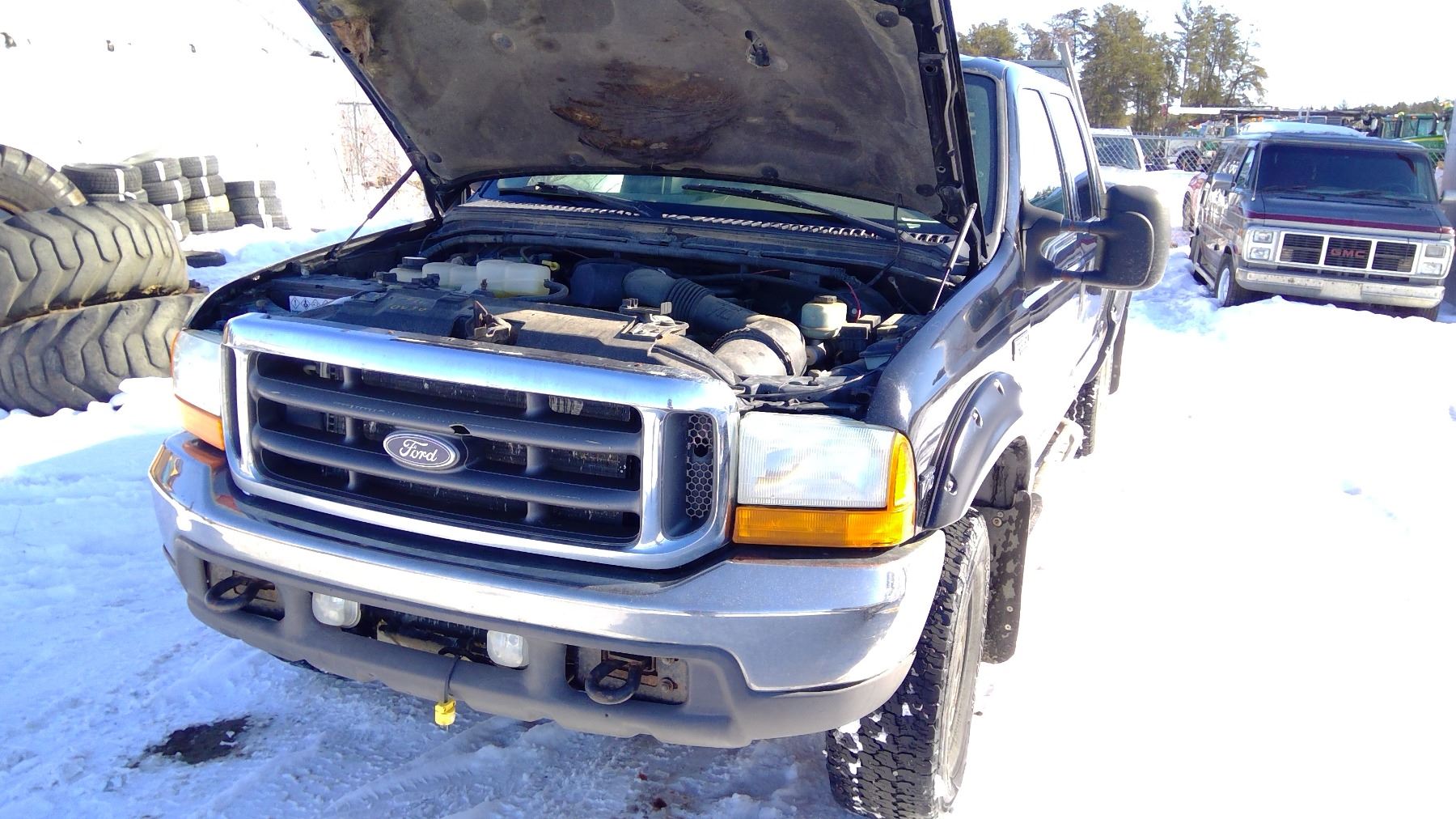 2001 FORD F350 V10 VIN 1FTSW31S11EA12767 - Schmalz Auctions