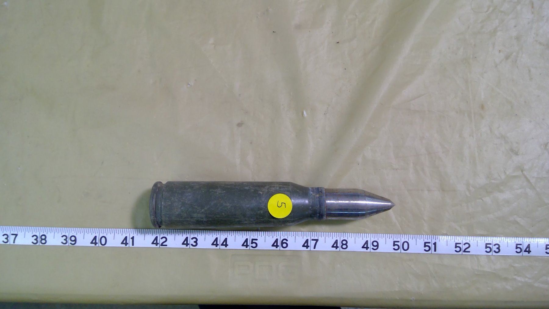 25 MM BRADLEY FIGHTING VEHICLE SHELL (FOR DISPLAY) - Schmalz Auctions