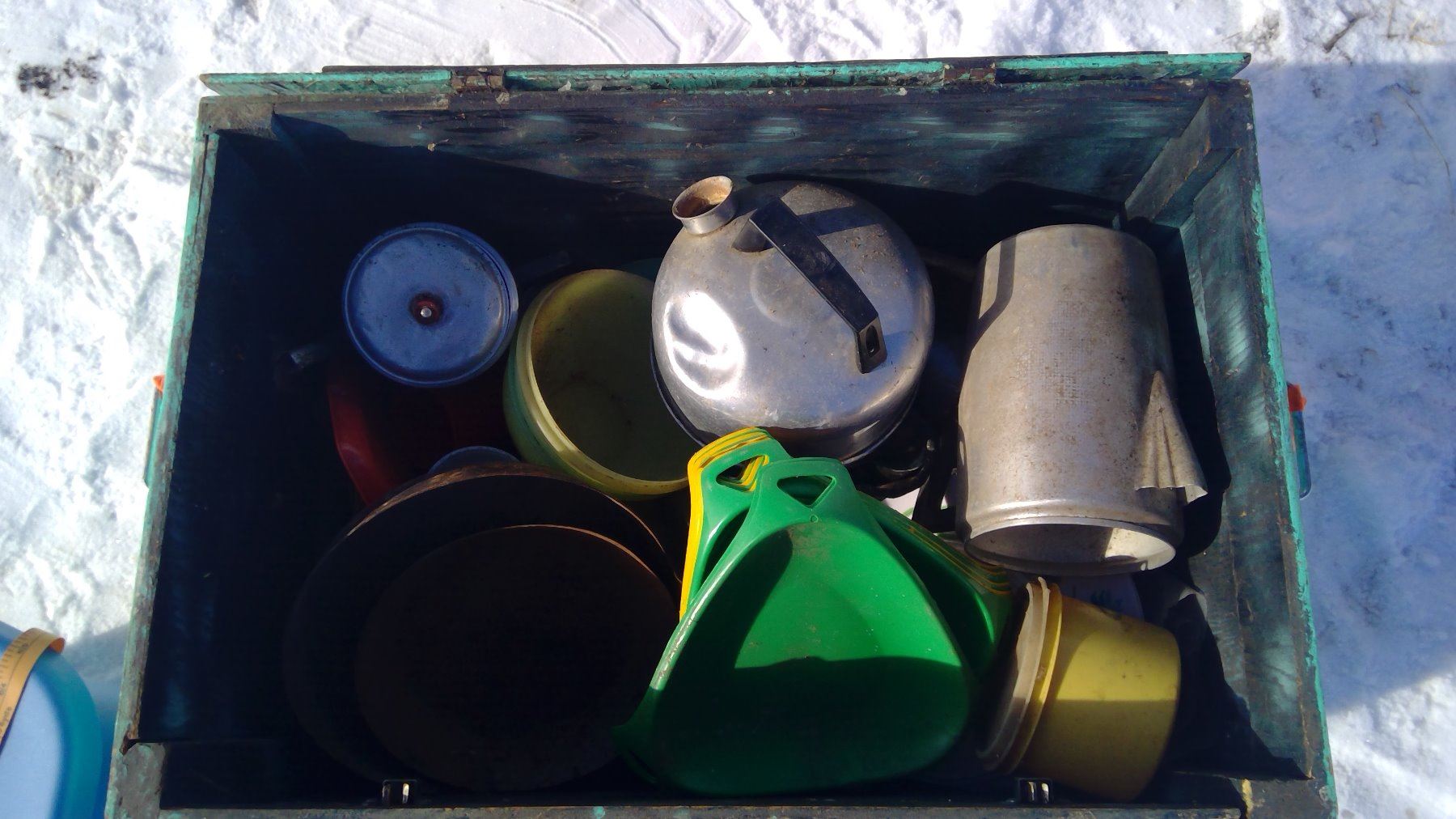 GREEN PLYWOOD HOMESTEADERS CAMPING GEAR & BOX WITH HANDLES