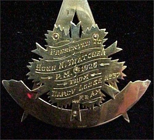 14k gold Masonic Past Master medal on p