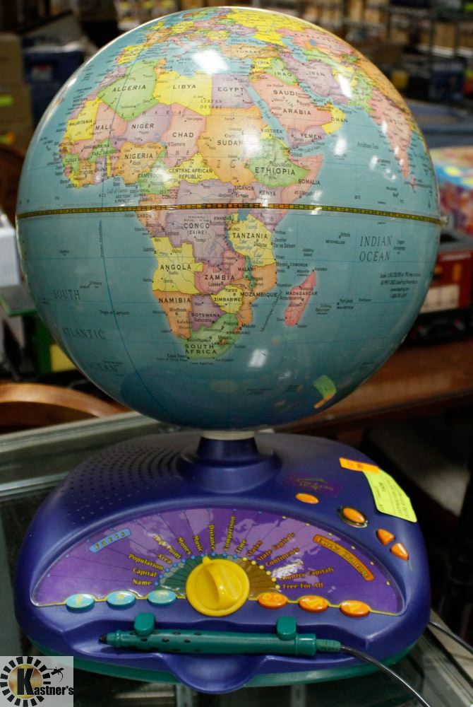 LEAPFROG EXPLORER SMART GLOBE WITH SMART PEN