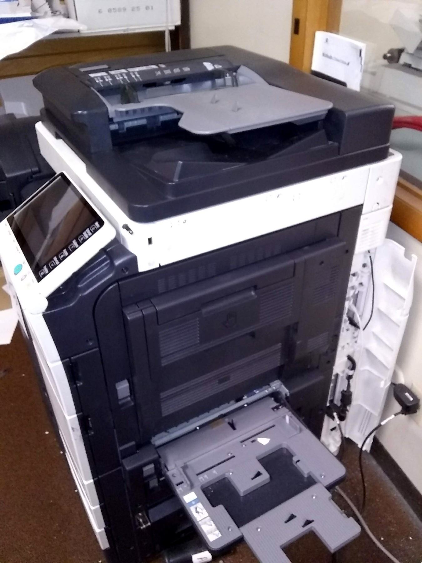 Konica Minolta Bizhub C754e, w/ Finisher Model FS-534, Runs/ Over ...