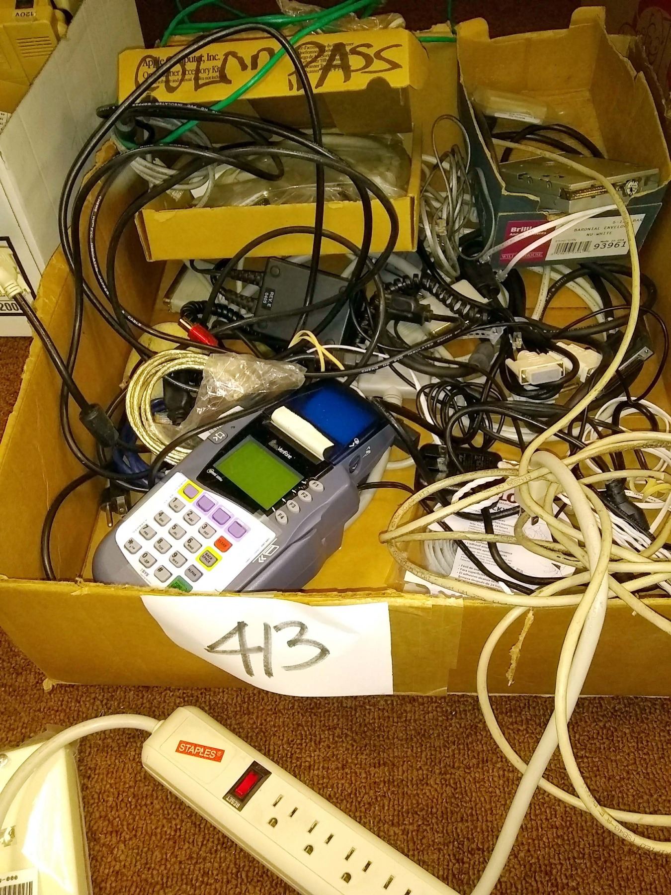 LOT OF ELECTRONICS & RELATED ITEMS
