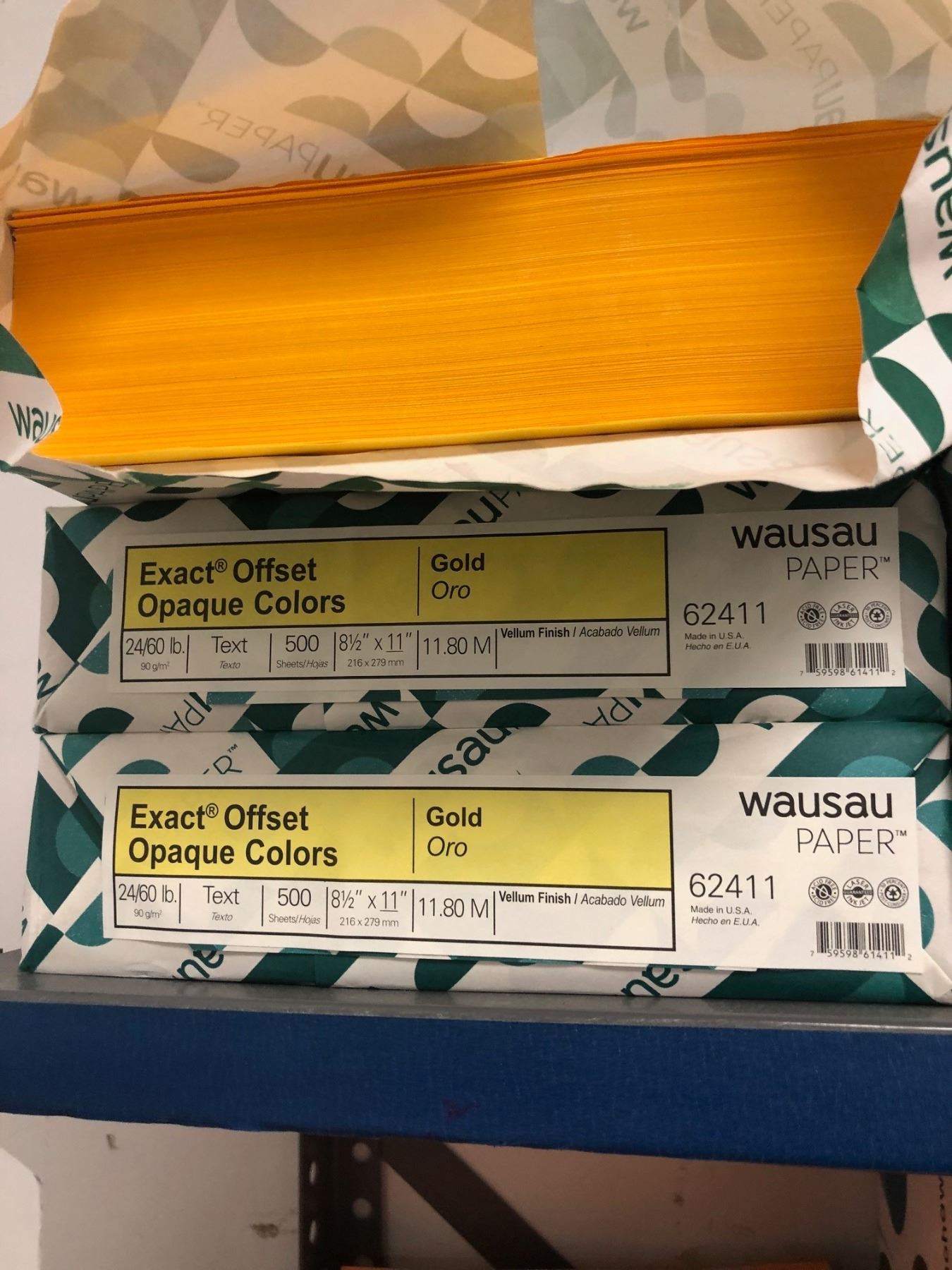 WAUSAU ASSORTED 8.5 X 11 COLOR PAPER