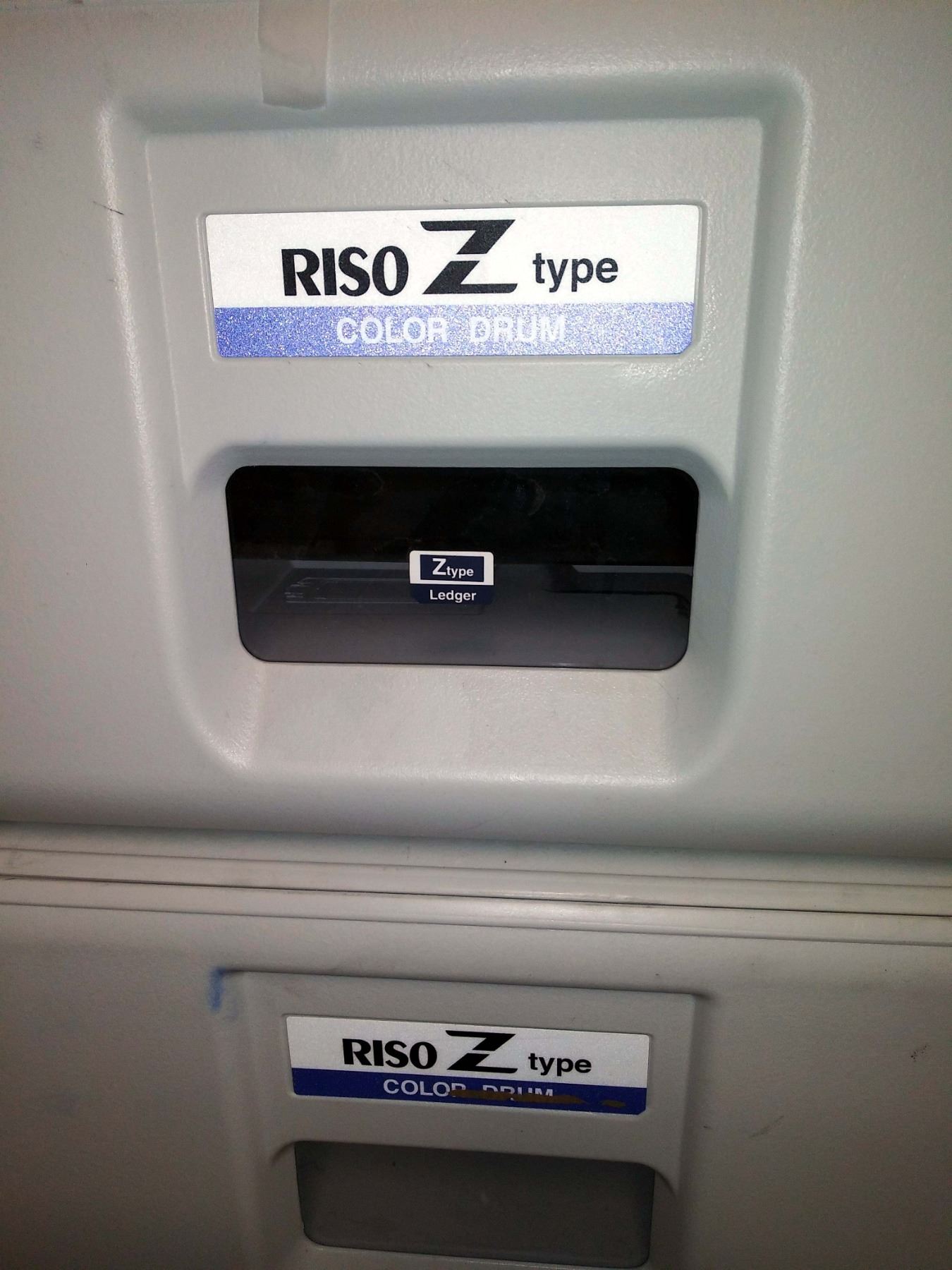 AKA LOT #950 RISO Z TYPE COLOR DRUMS