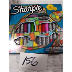 44 PC LIMITED EDITION SHARPIE SET
