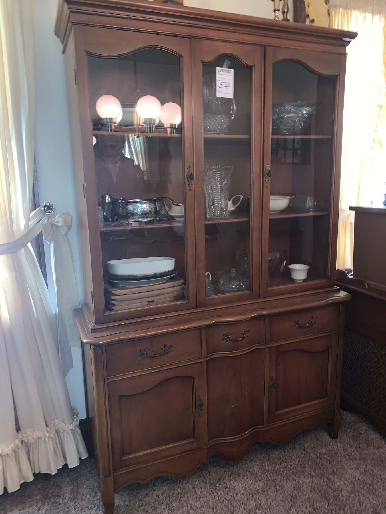 HARD ROCK MAPLE DISPLAY HUTCH